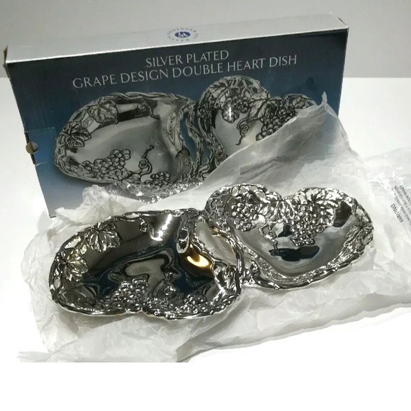 Godinger | Holiday | Nwb Godinger Silver Dish Double Heart Grape Tray ...